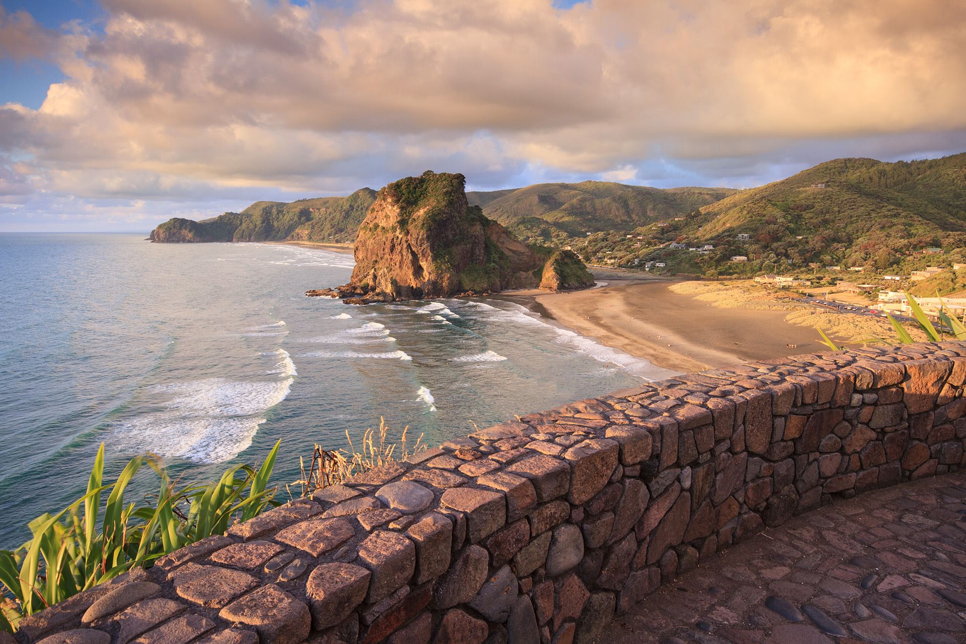 Piha Auckland Chris Gin Photography